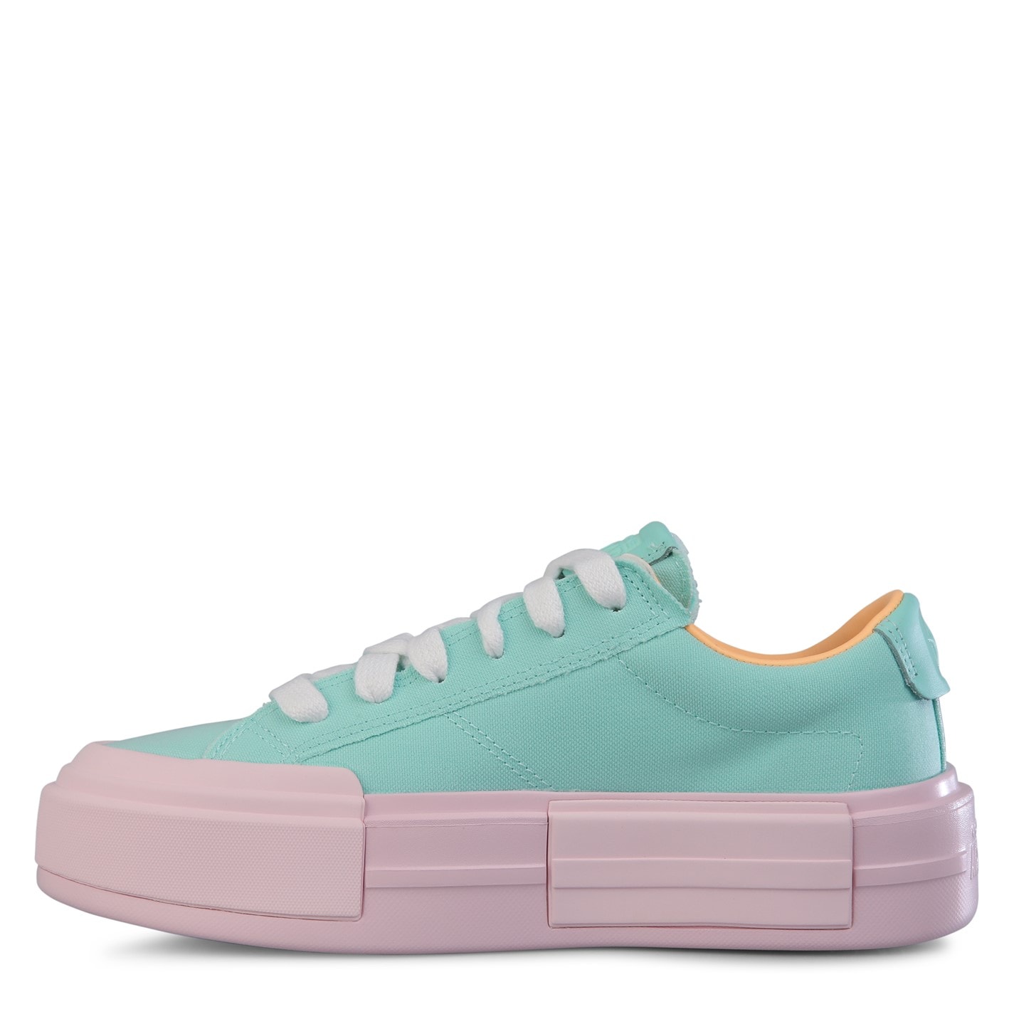 Converse | Unisex Adults Chuck Taylor All Star Cru Platform Trainers ...