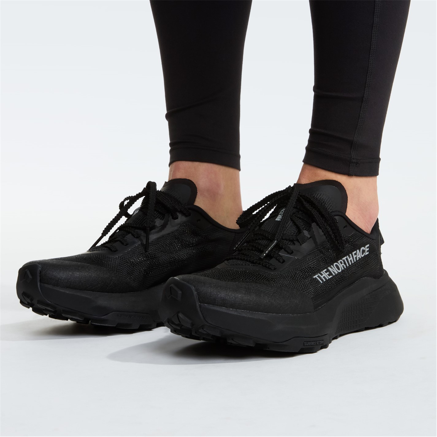 The North Face | TNF Altamesa 300 V2 Womens | Tnf Blk/Blk ...