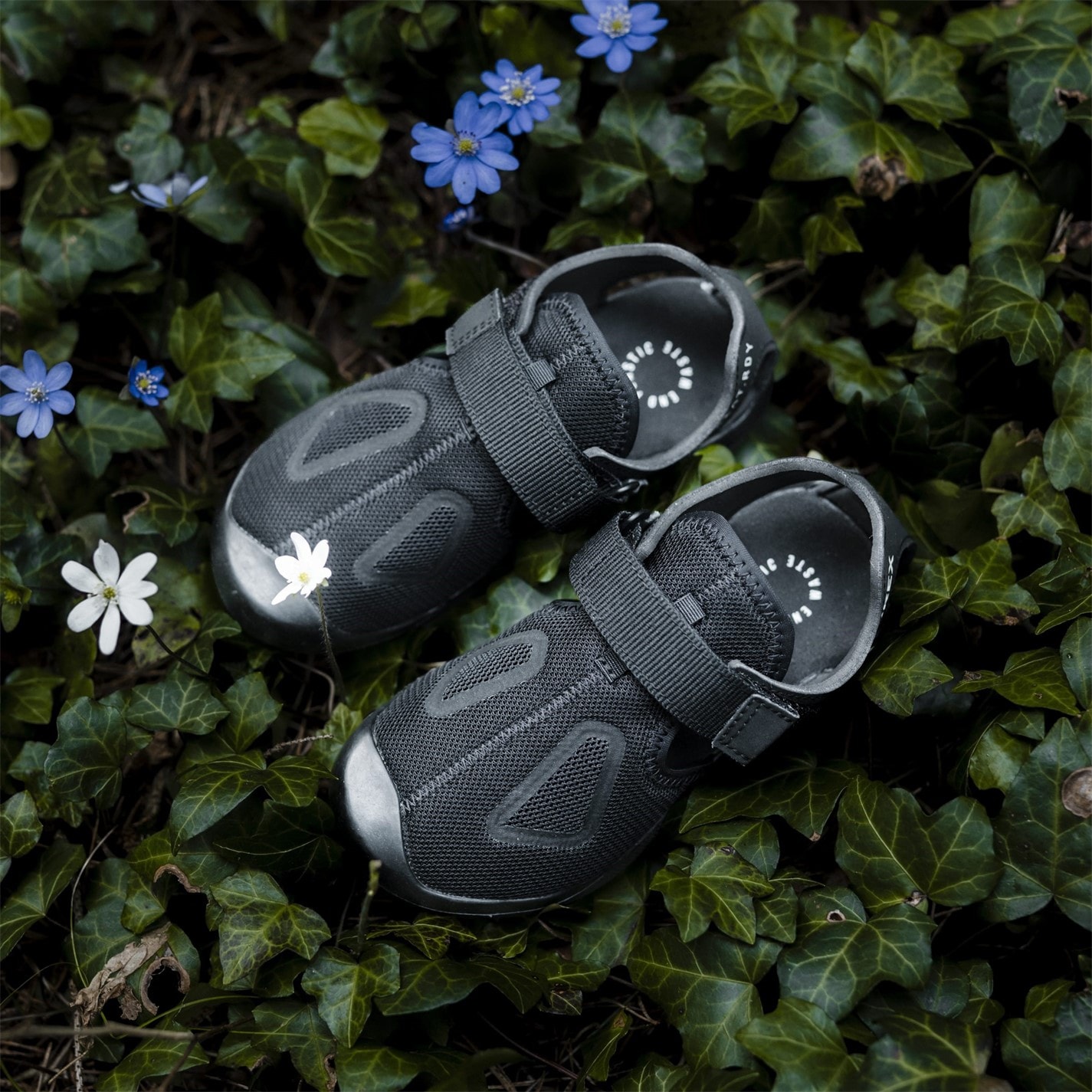 adidas | Terrex Captain Toey 2.0 K Walking Sandals Boys | Core Black ...