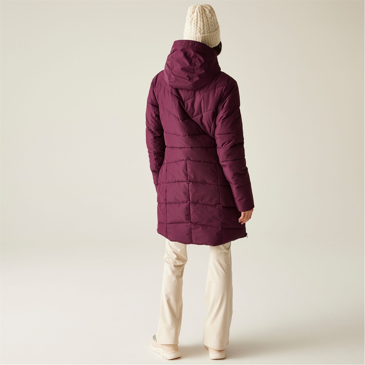 Dare 2b | Women's Striking V ARED 15/15 High Warmth Padding Swarovski ...