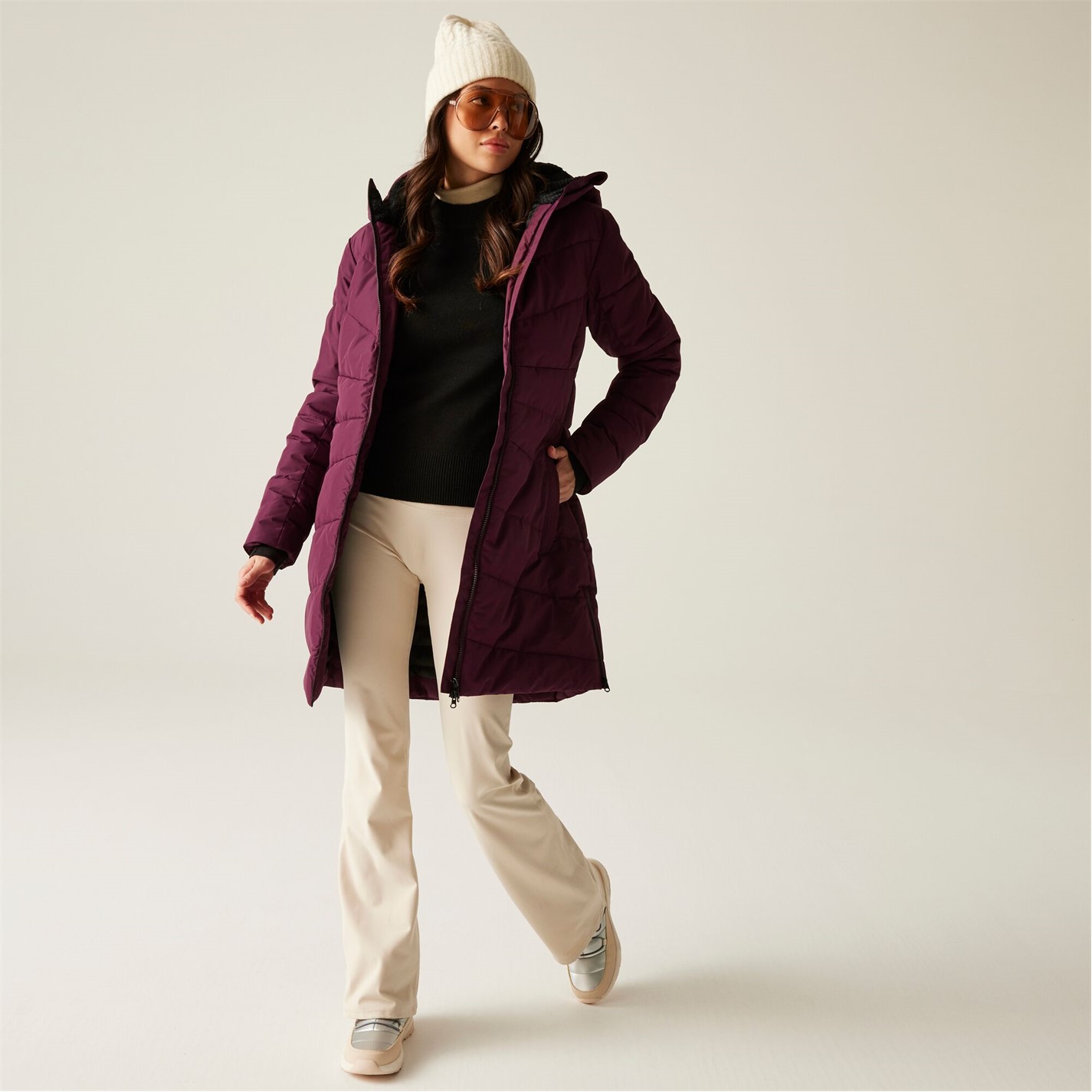 Dare 2b | Women's Striking V ARED 15/15 High Warmth Padding Swarovski ...
