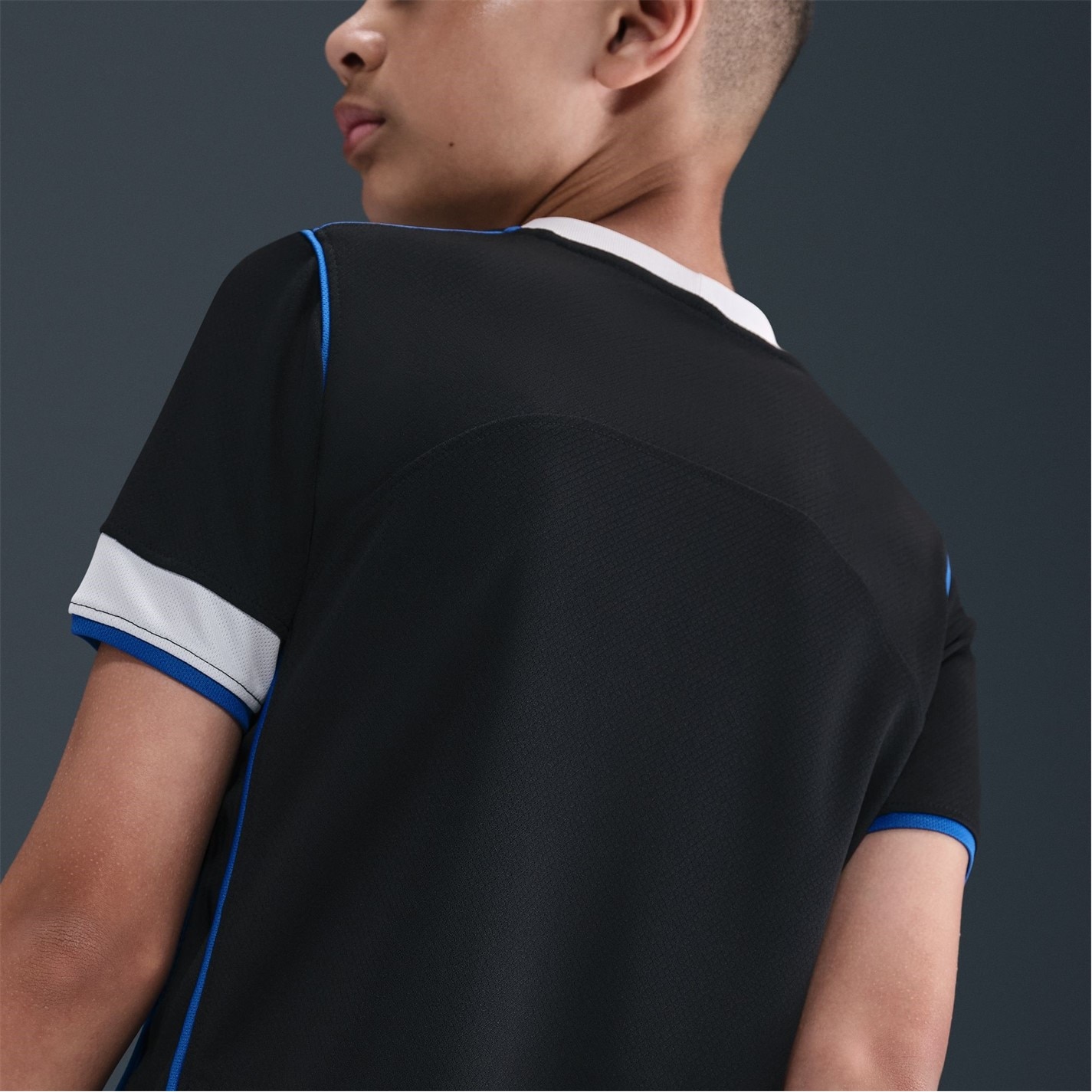 Nike | Chelsea Third Shirt 2025 2026 Juniors | Black/Silver ...