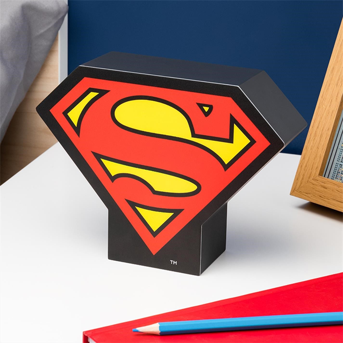 DC Comics | Superman Box Light | Merchandise | SportsDirect.com