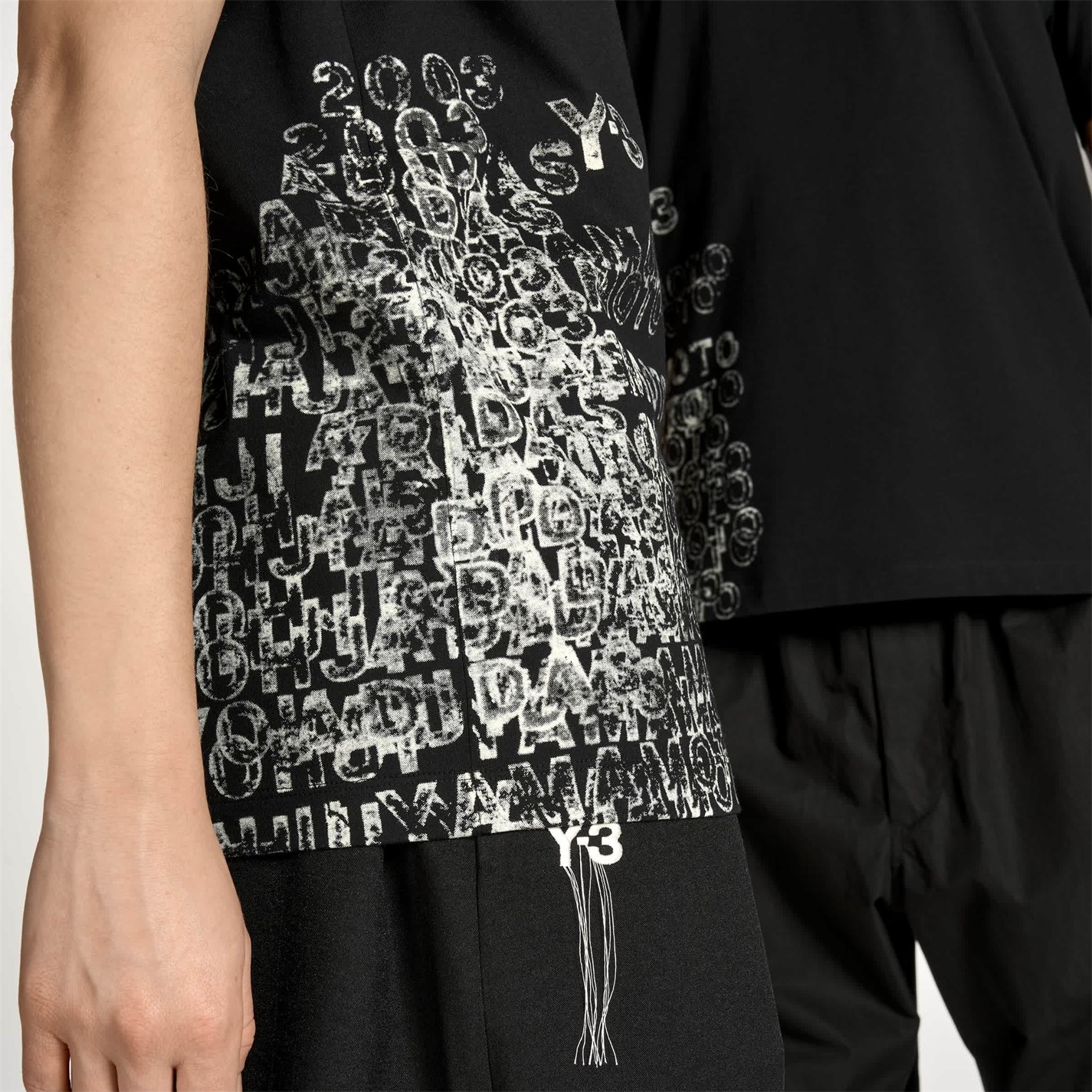 Y3 | Men's GFX T-Shirt | Regular Fit T-Shirts | SportsDirect.com