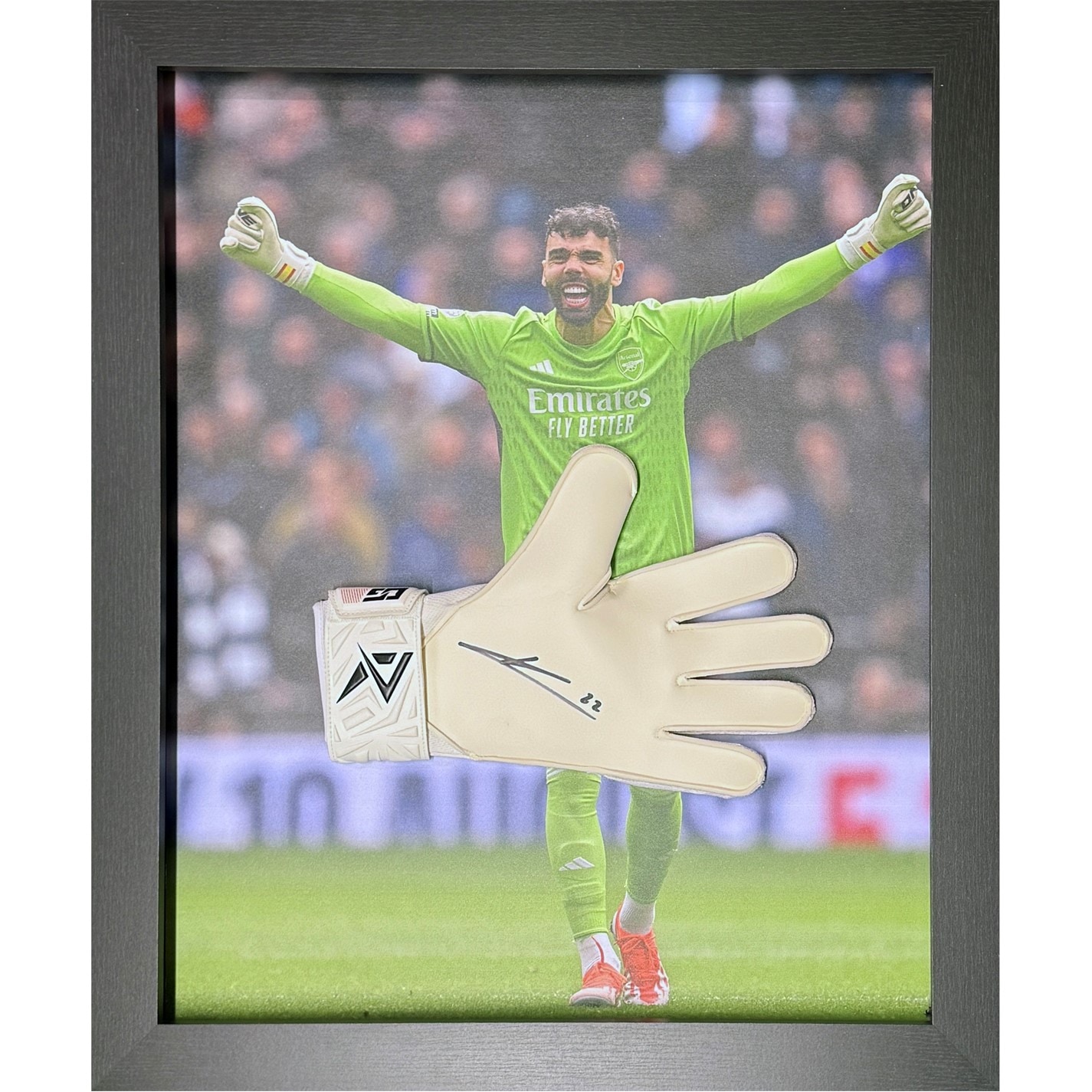 AllStarSignings Ltd | David Raya signed Arsenal glove | White ...