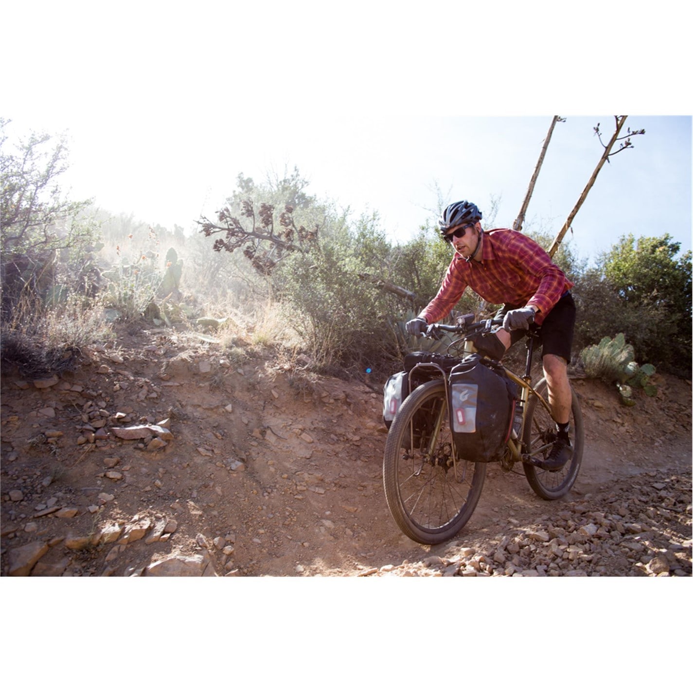 Blackburn | Outpost Front Rack | Titanium | SportsDirect.com