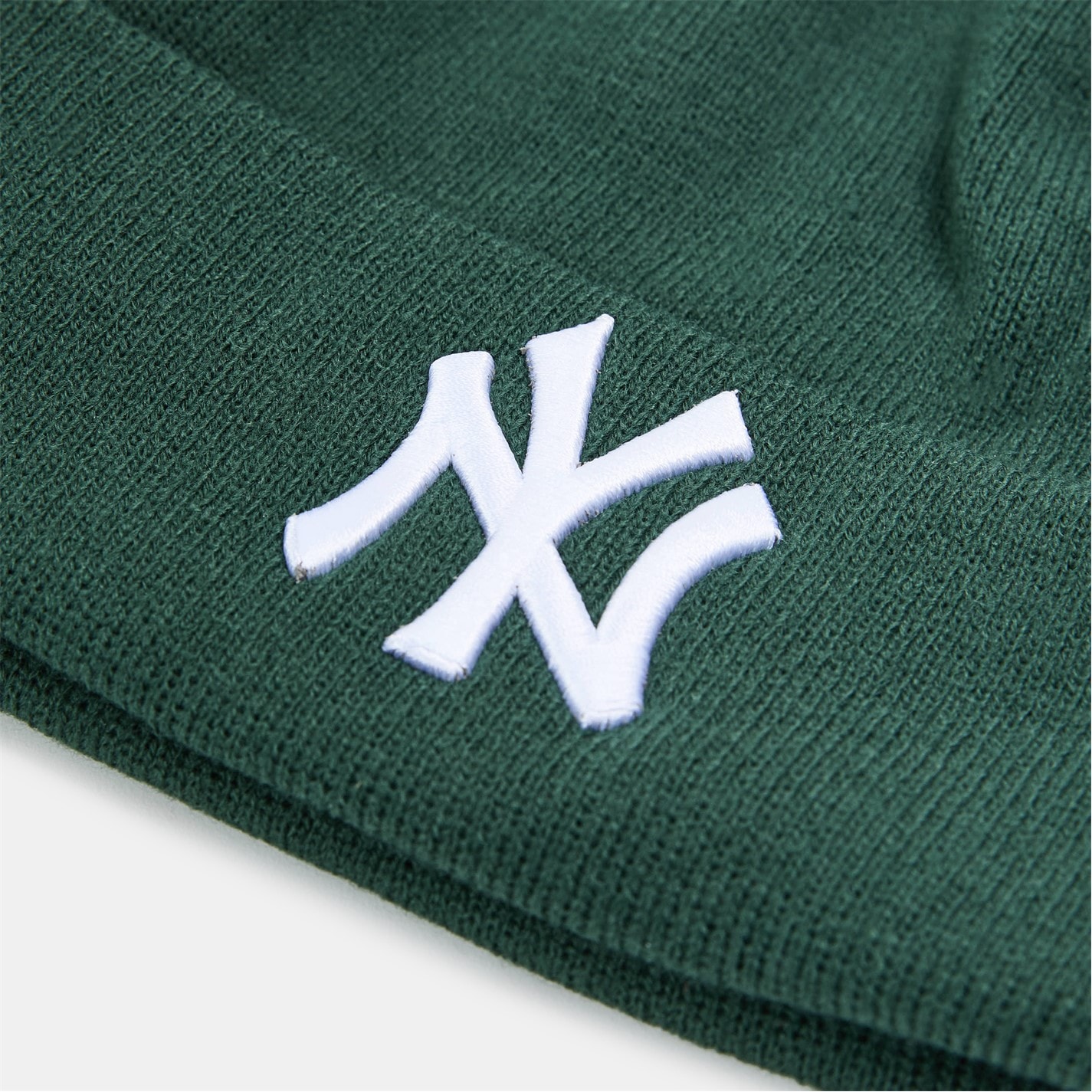 New Era | Essential MLB Cuff Knit Beanie | Ny Green/White ...