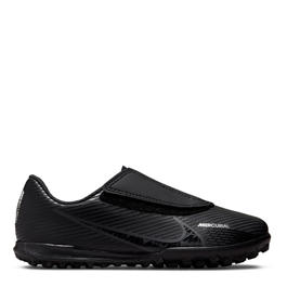 Nike Astro Turf Football Boots & Trainers | Sports Direct